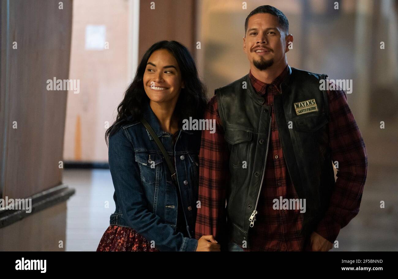 MAYANS M.C., from left: Sulem Calderon, JD Pardo, Pap Struggles with ...