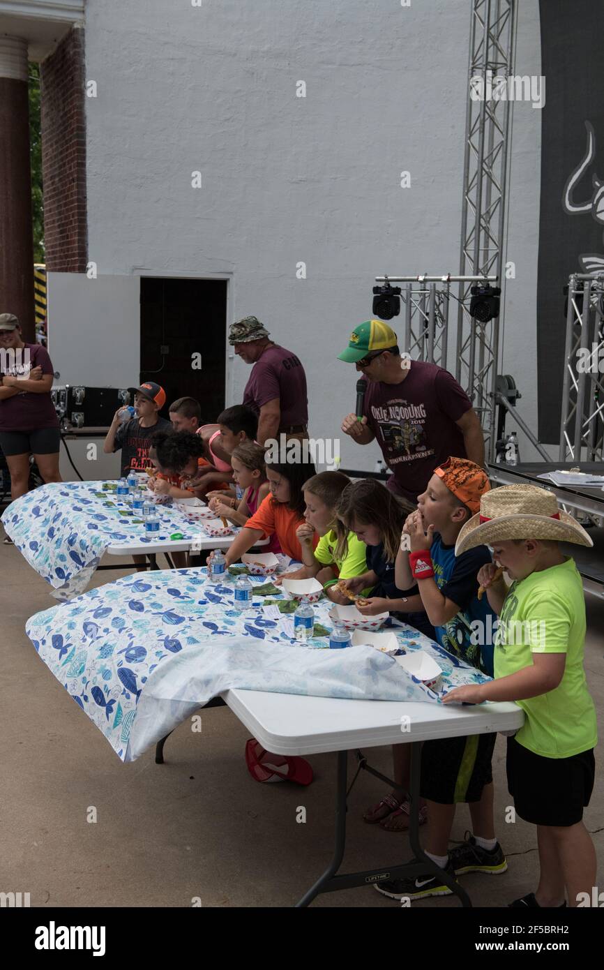 Catfish eating contest hi-res stock photography and images - Alamy