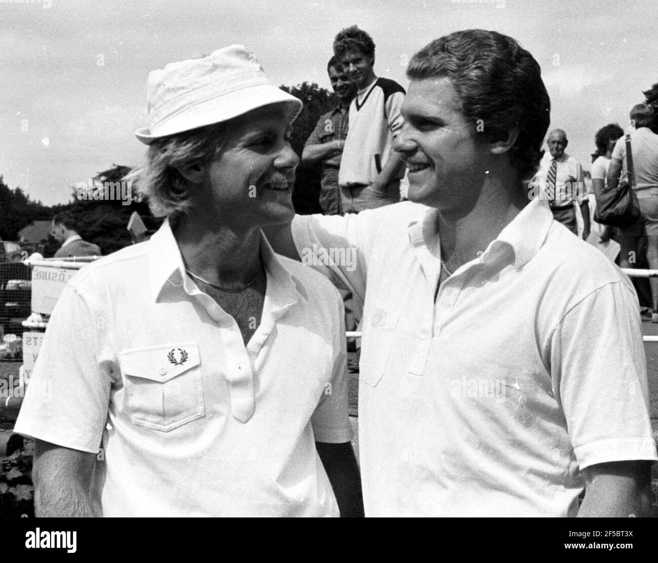 SOUTH AFRICAN AND HAMPSHIRE BATSMEN CHRIS AND ROBIN SMITH. PIC MIKE ...