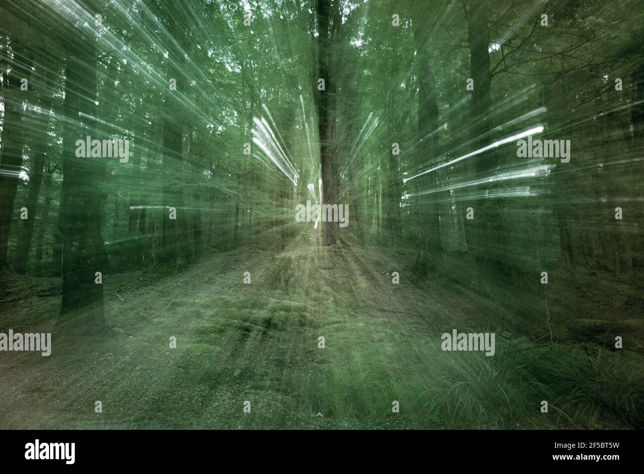 Deep zoom hi-res stock photography and images - Alamy