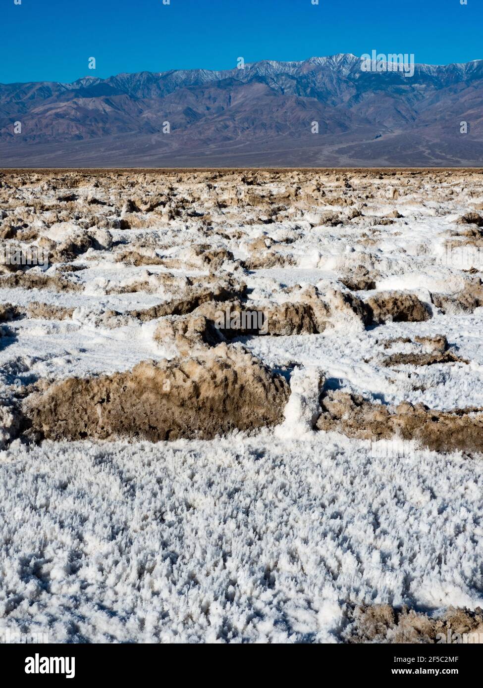 The salt flats at Badwater basin, the lowest point in the USA at Death ...