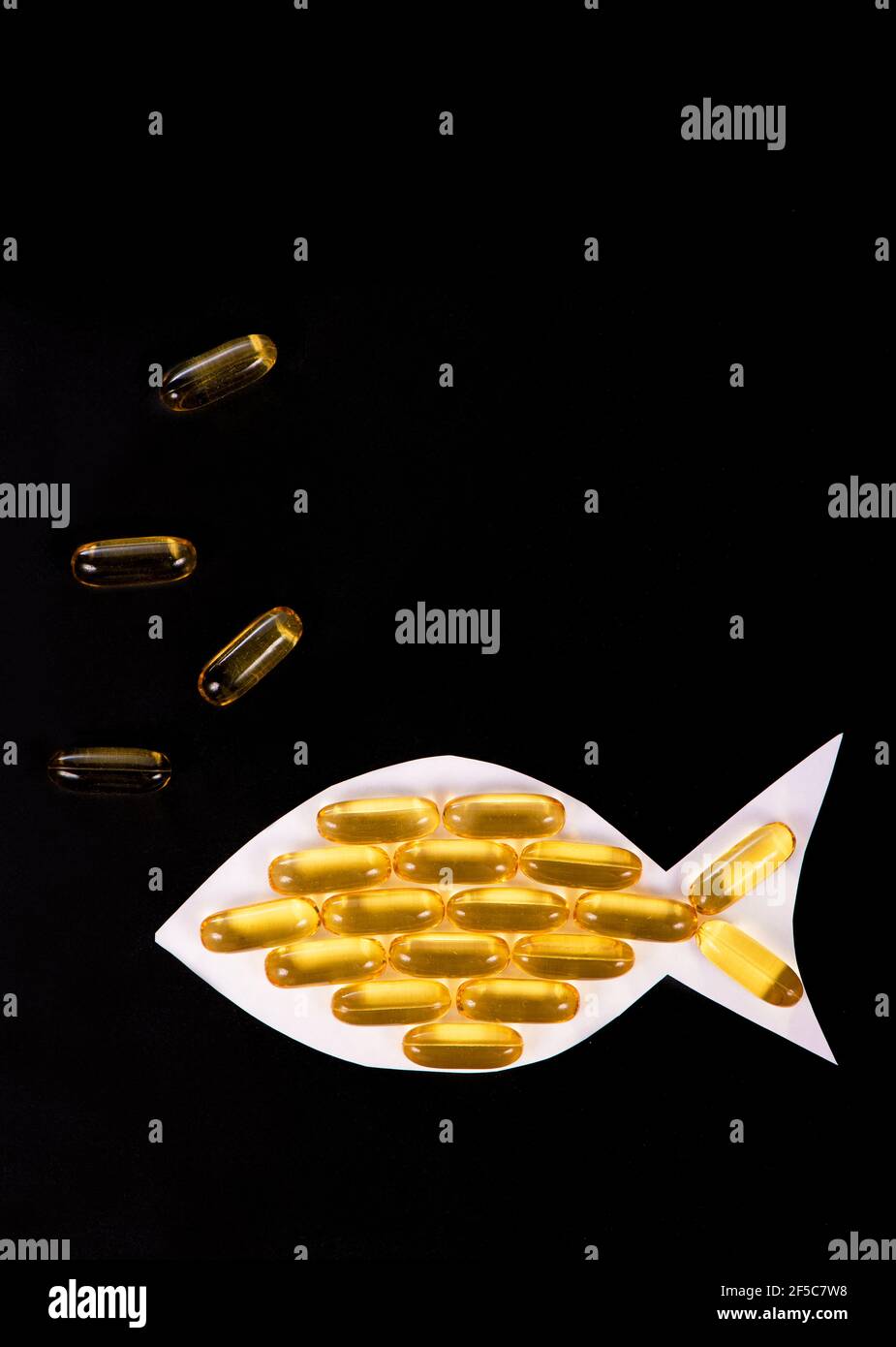 Omega 3 fishoil capsules hi-res stock photography and images - Alamy