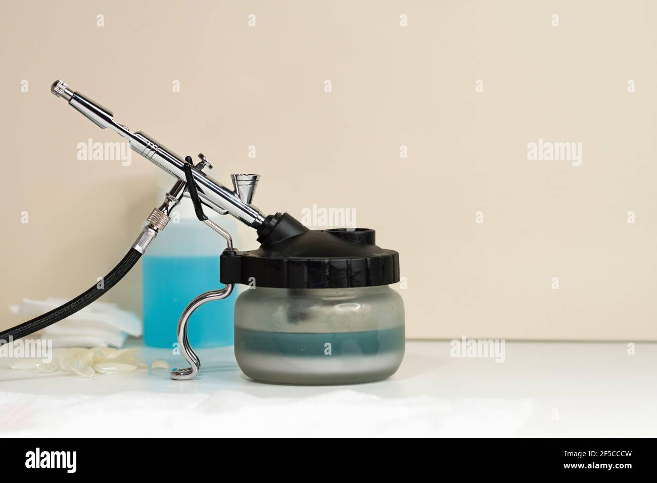 Powder Coating Gun High Resolution Stock Photography and Images - Alamy