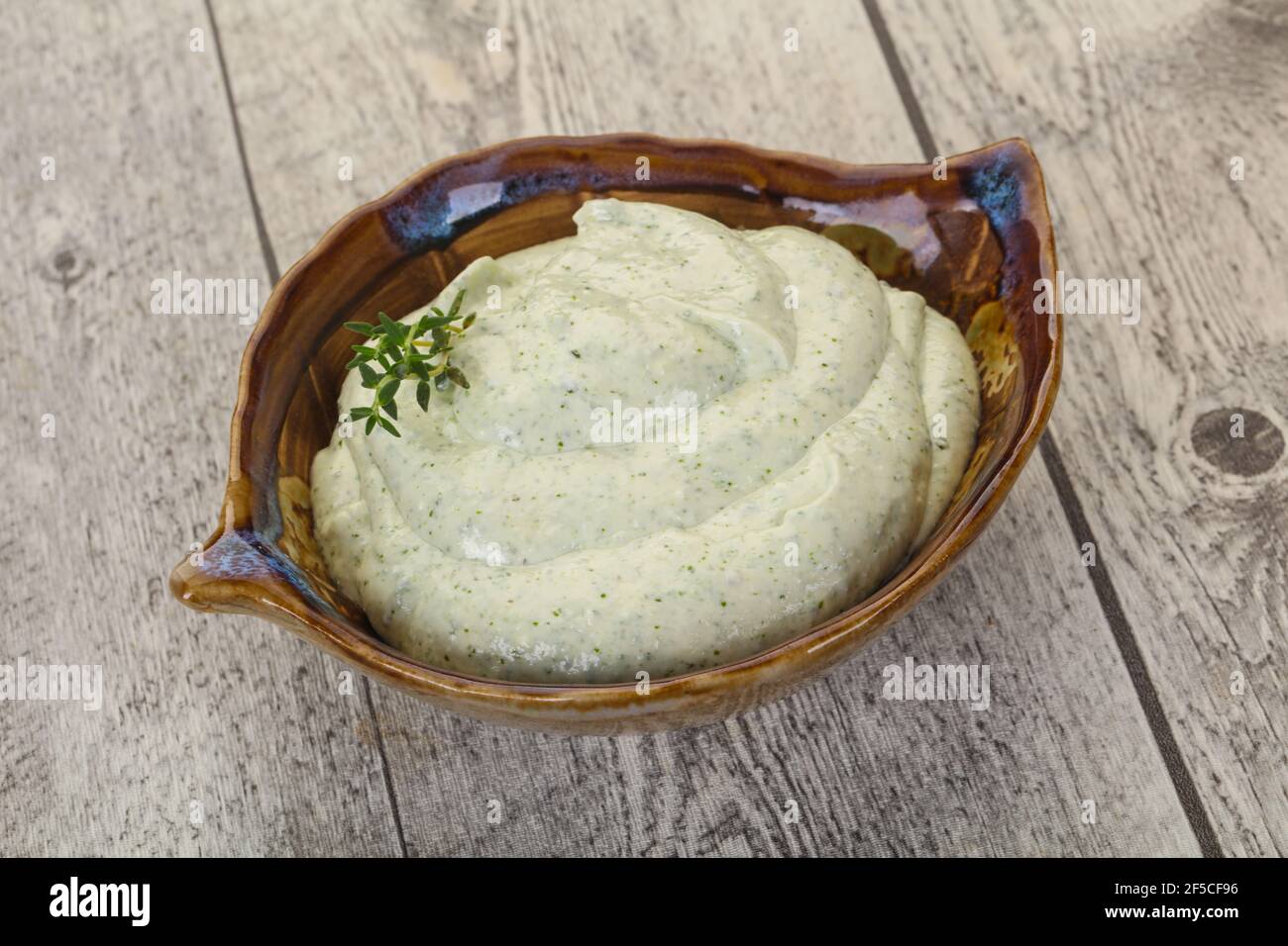 Cottage cream snack with herbs and garlic Stock Photo - Alamy