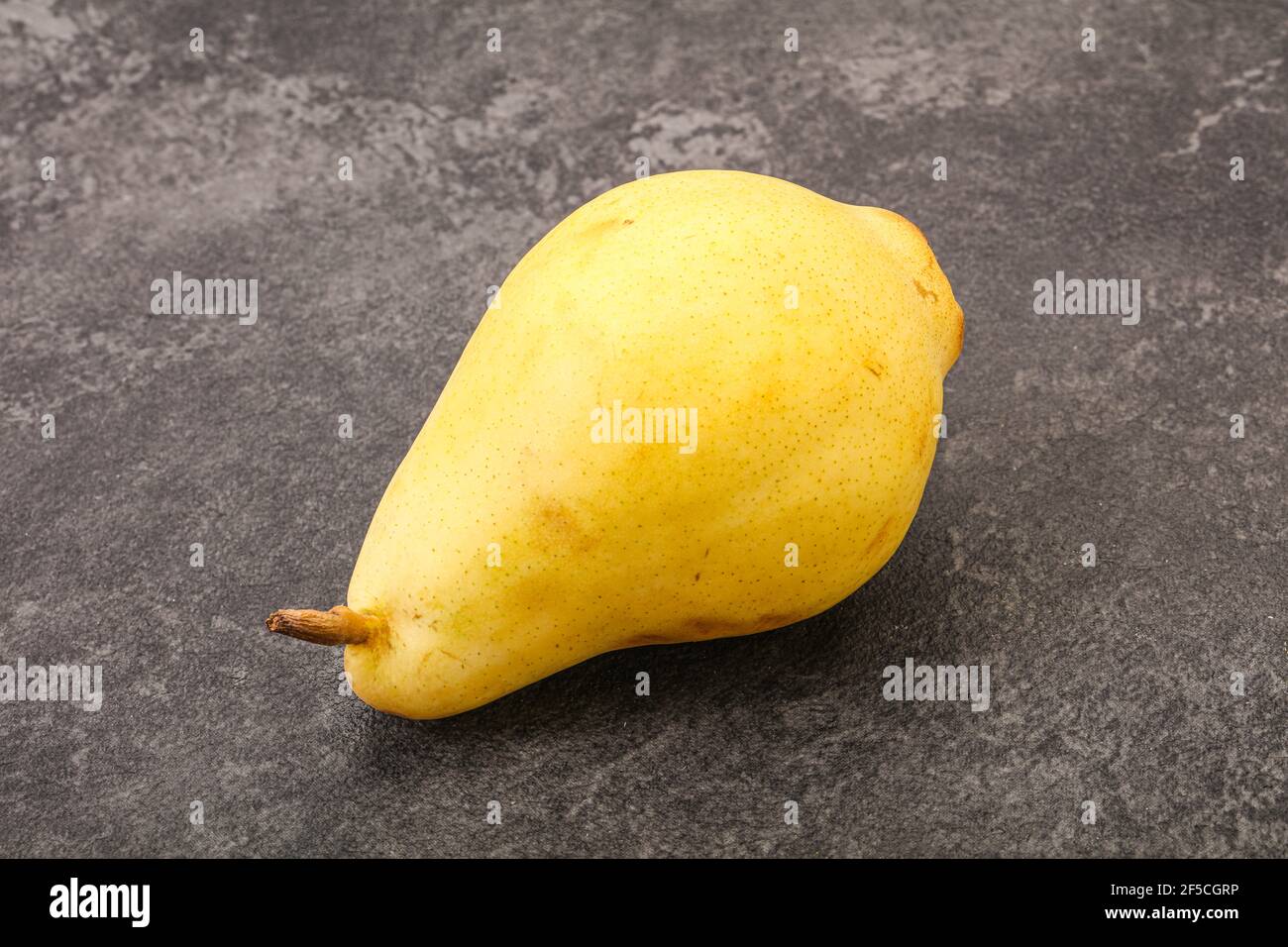 Ripe, tsasty and sweet Yellow Chinese Pear Stock Photo - Alamy