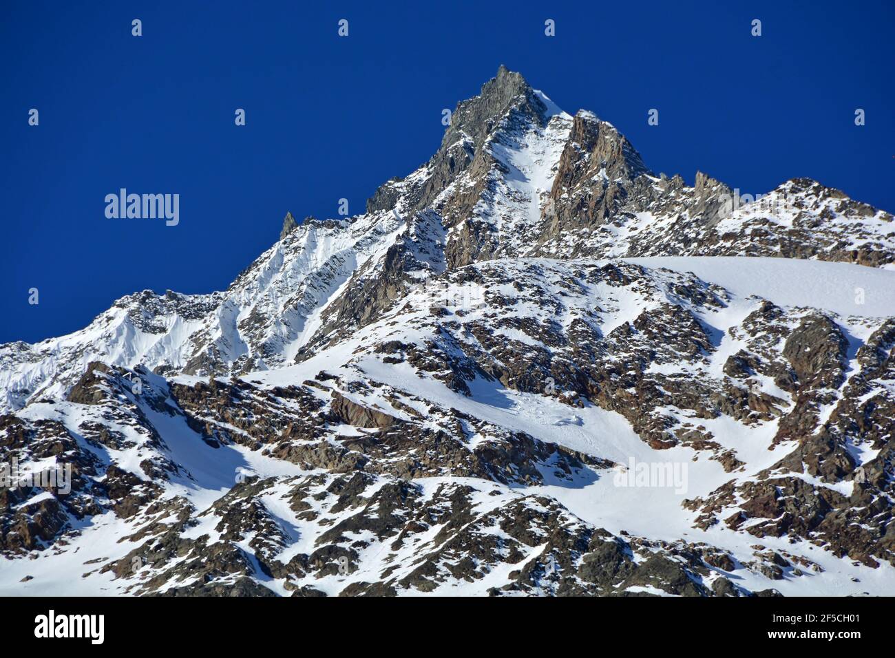 Dom and lenzspitze hi-res stock photography and images - Alamy
