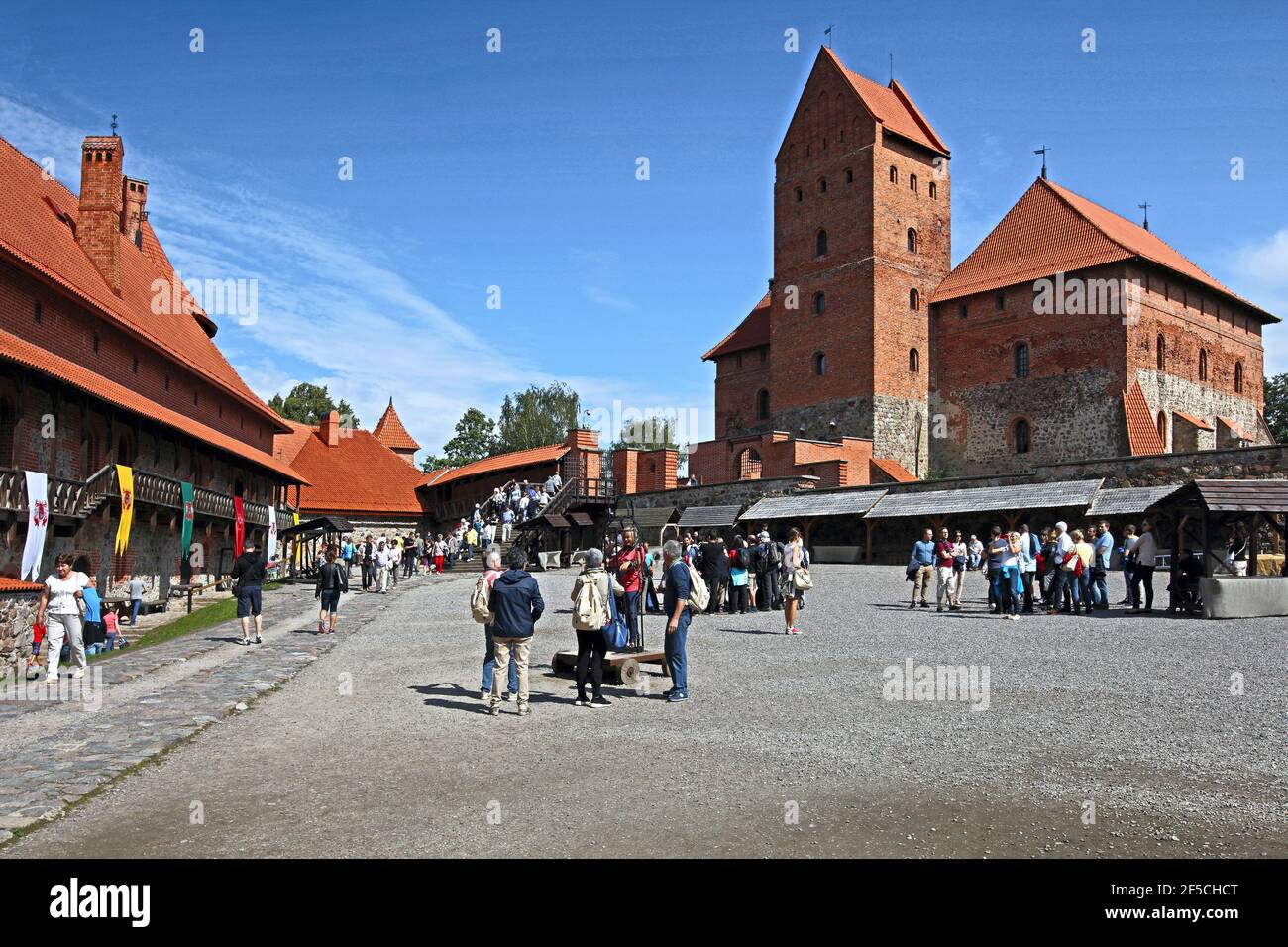 14th Century Courtyard Castle High Resolution Stock Photography and ...