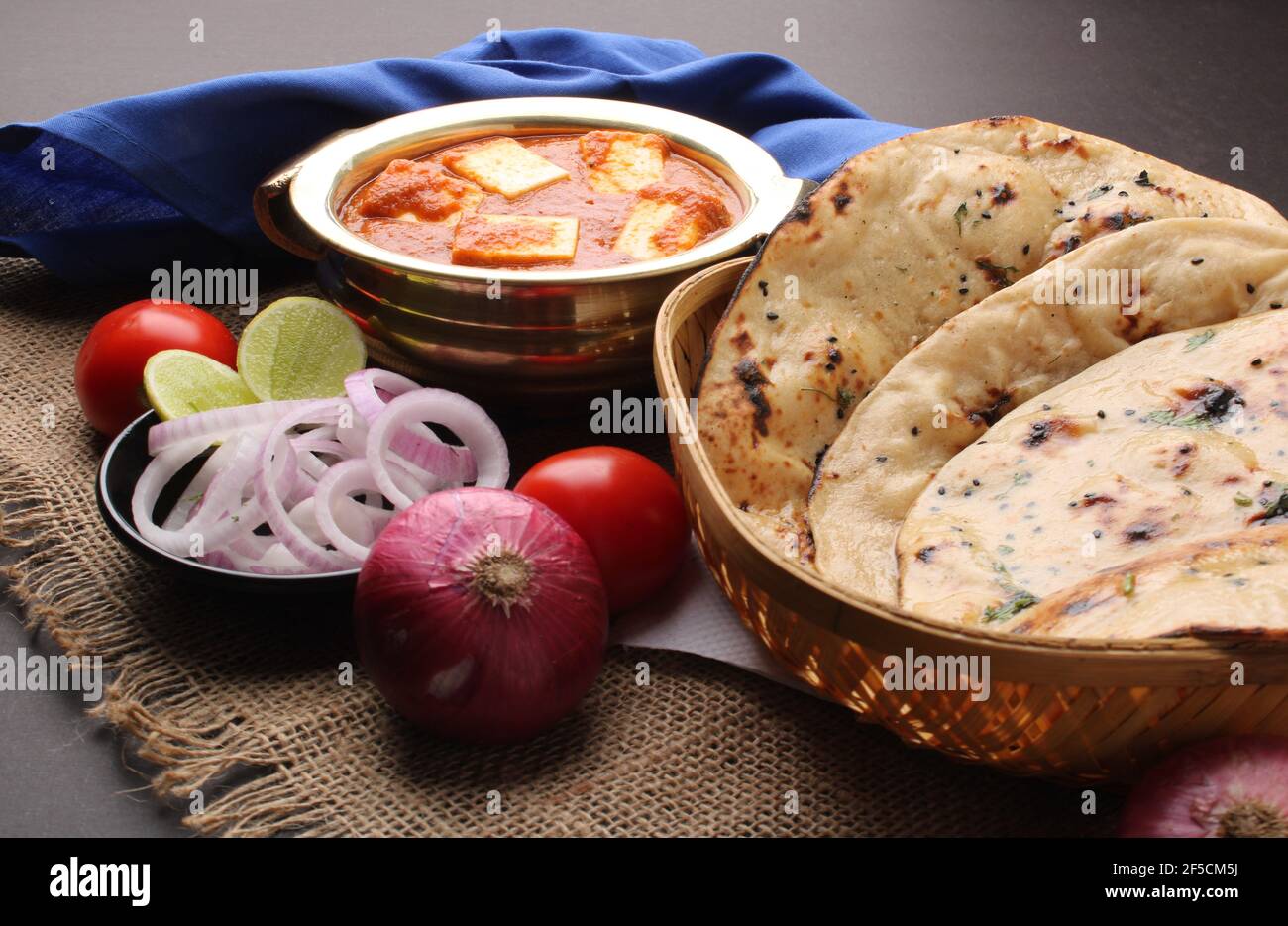 Butter naan bread hi-res stock photography and images - Alamy