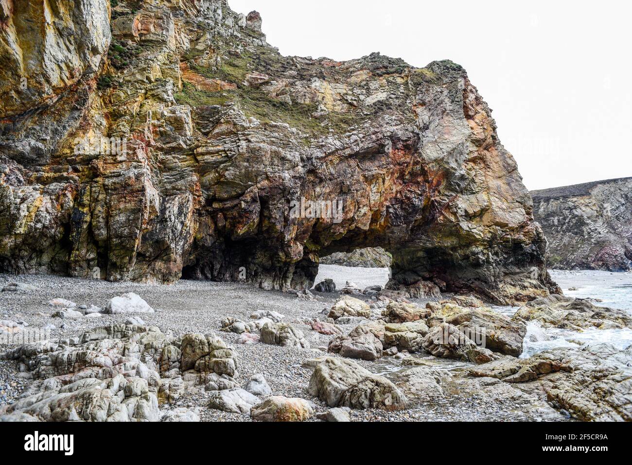 Sedimentary metamorphic rock formation hi-res stock photography and ...