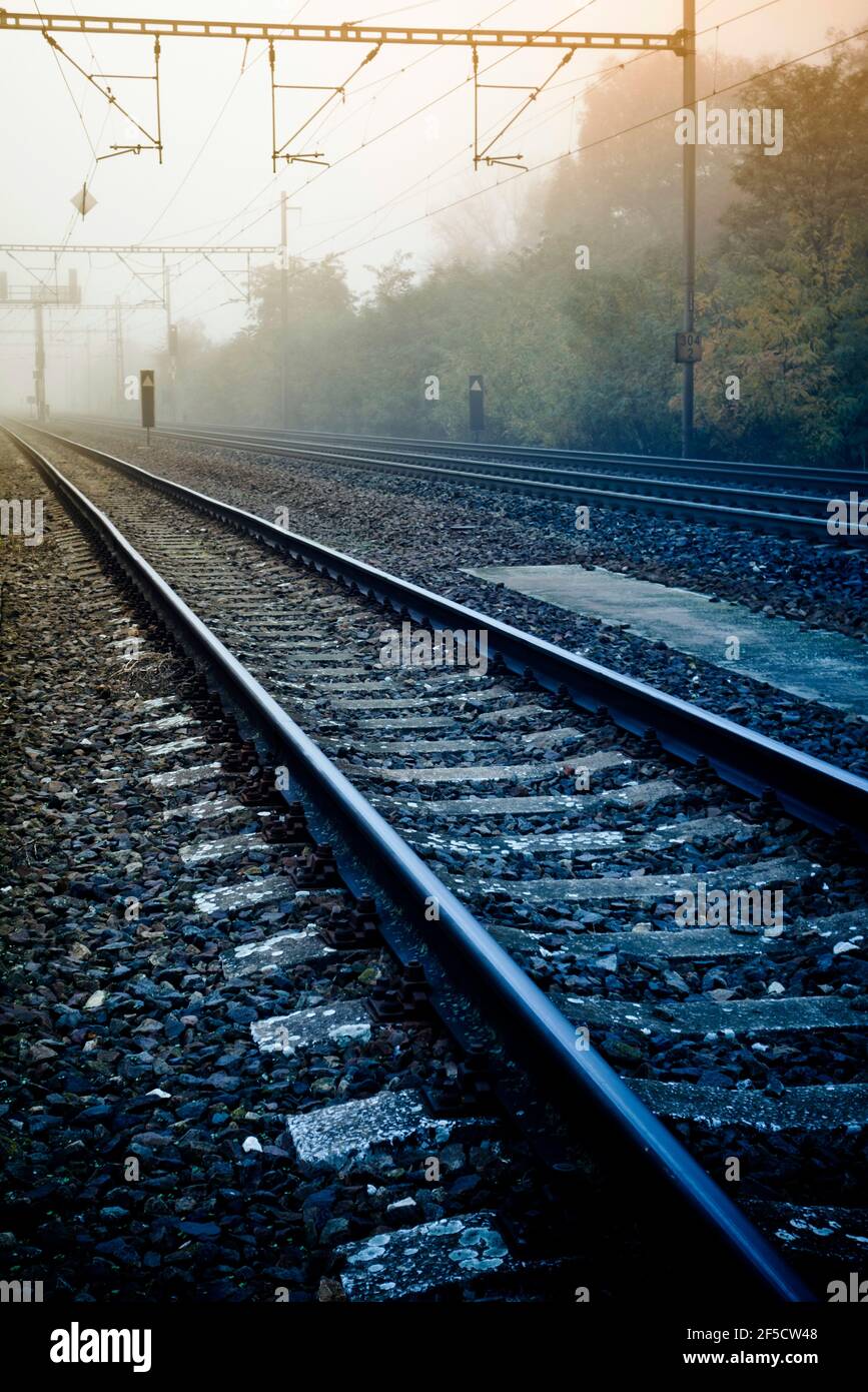 Railways tracks hi-res stock photography and images - Alamy