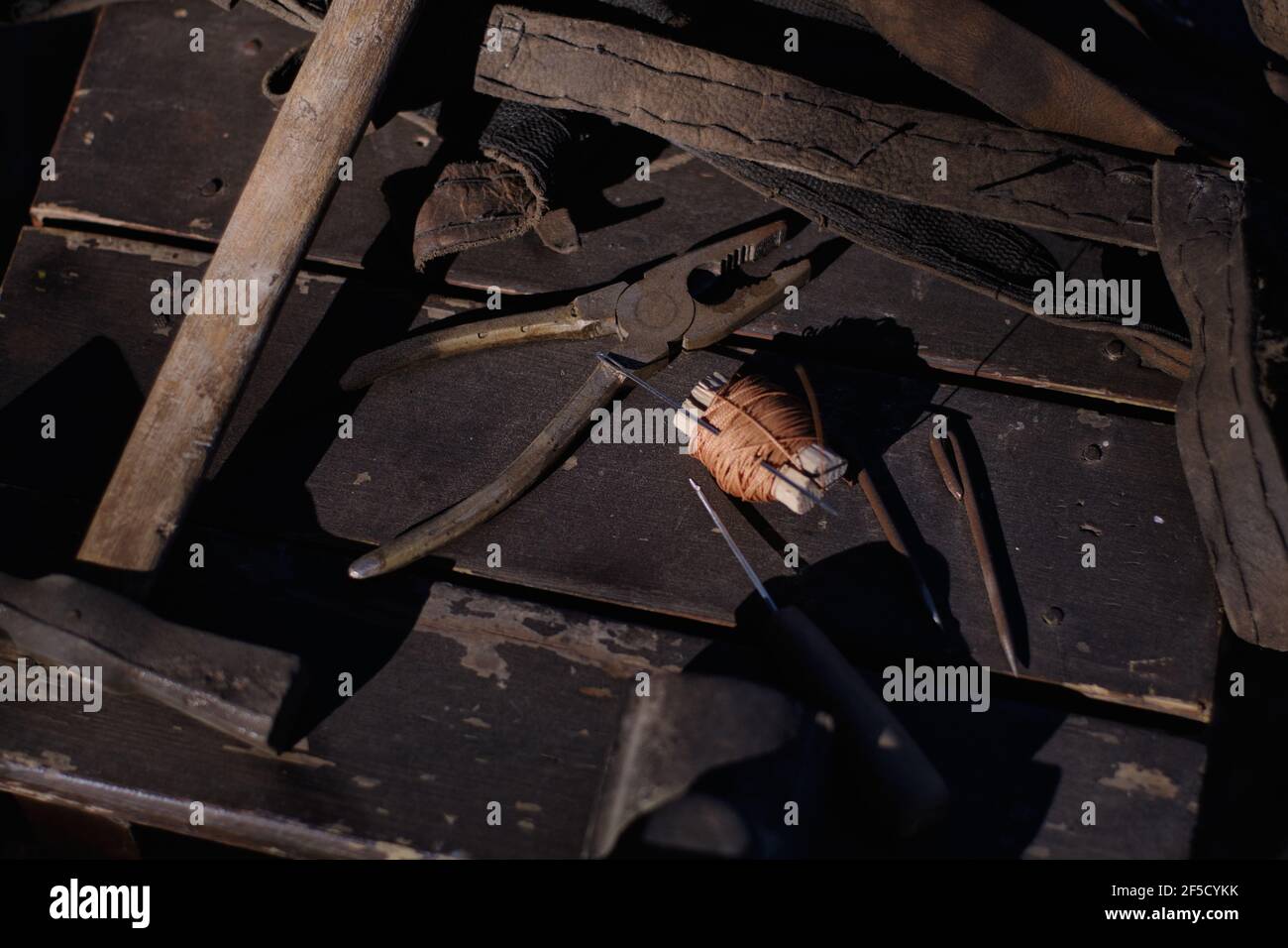 Sun tool hi-res stock photography and images - Alamy