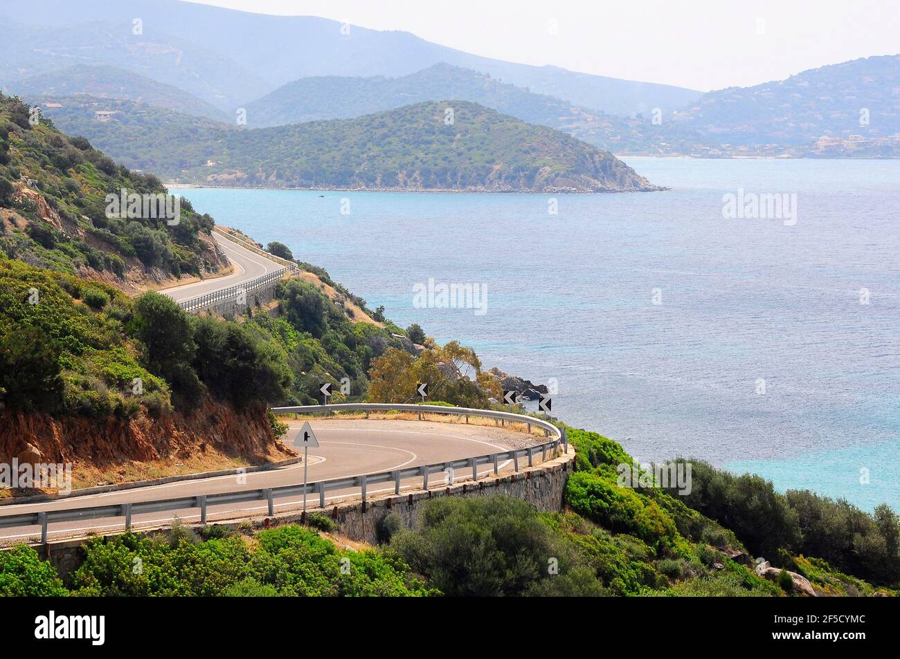 Scenic cliff trees in hi-res stock photography and images - Alamy