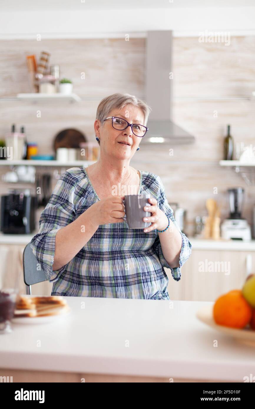 Winkled face hi-res stock photography and images - Alamy