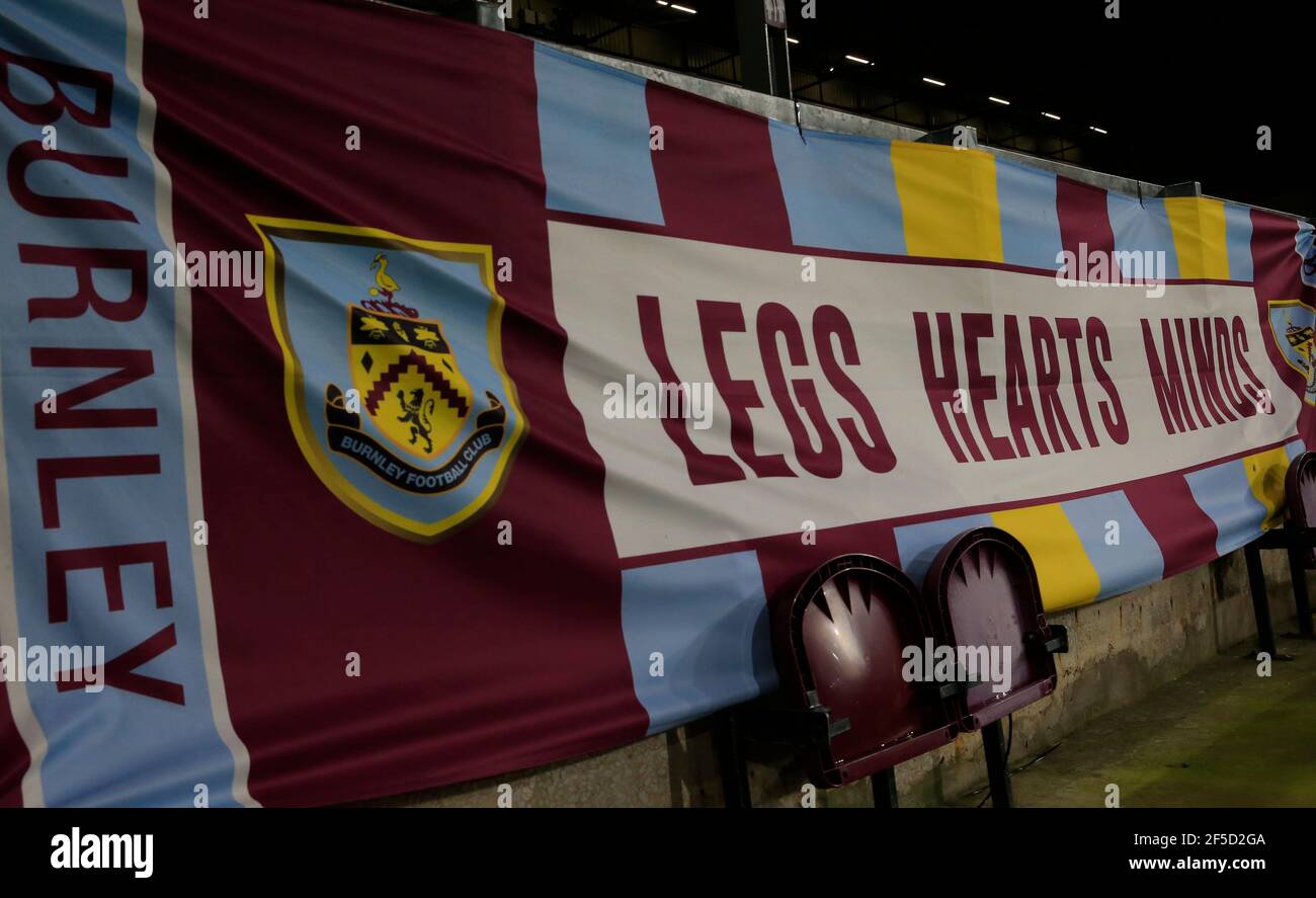 Burnley fc hi-res stock photography and images - Alamy