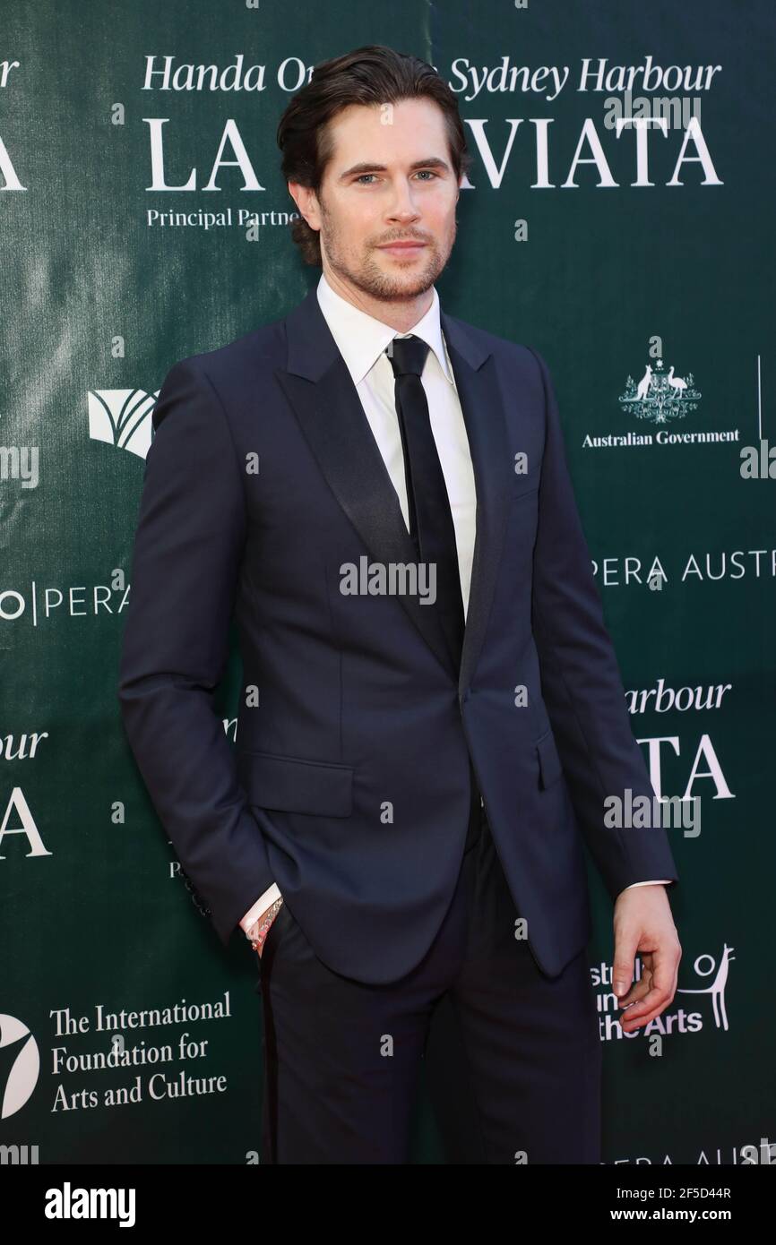 Sydney, Australia. 26th Mar, 2021. David Berry arrives on the red ...