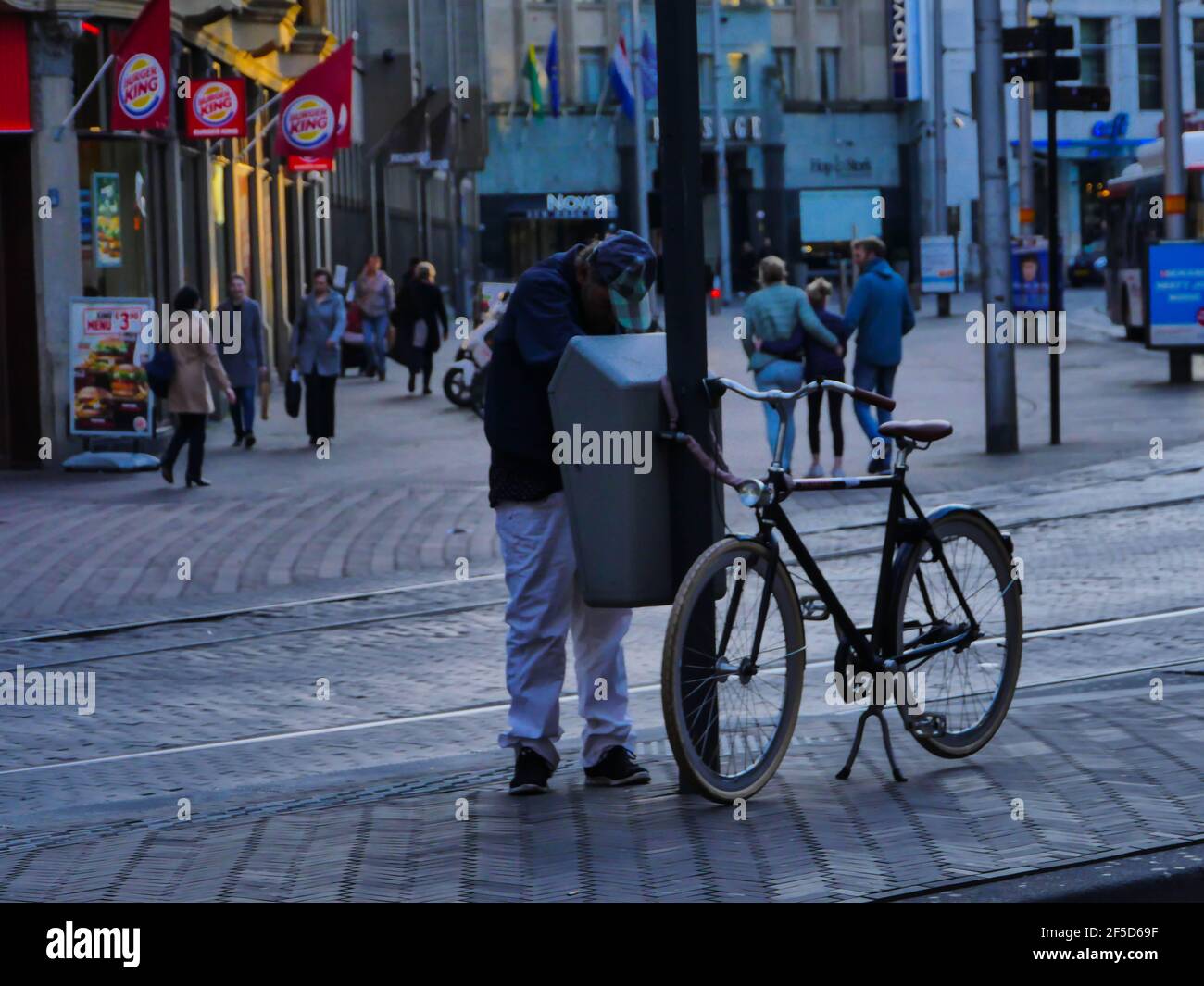 Man homeless bicycle hi-res stock photography and images - Alamy