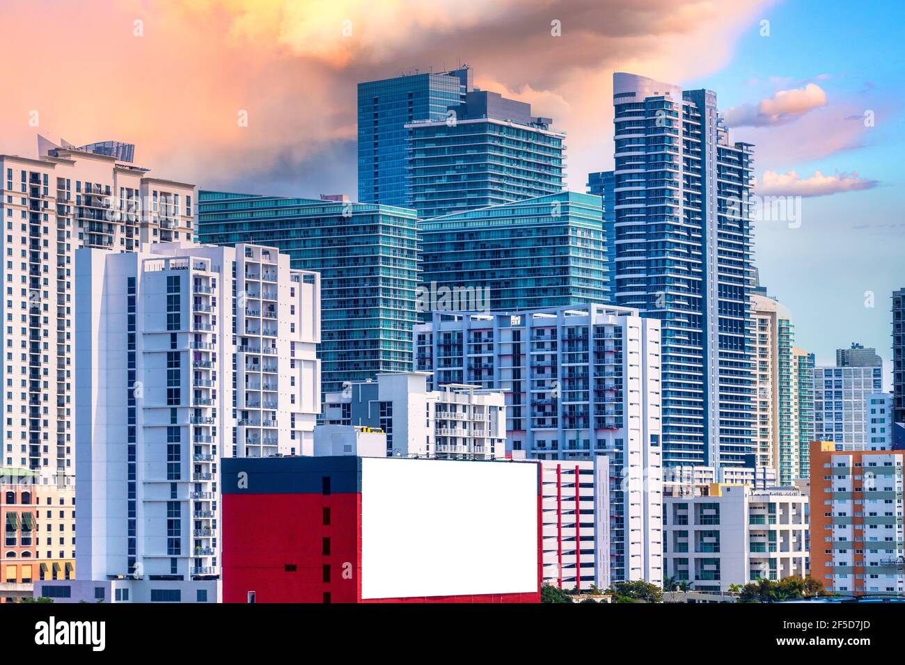 Scene of Miami city, Florida, USA Stock Photo - Alamy
