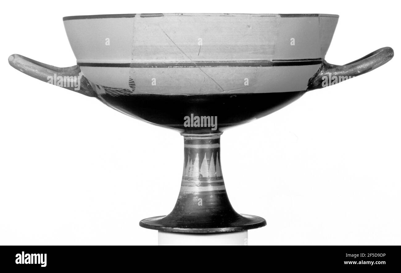 Black figure kylix hi-res stock photography and images - Alamy
