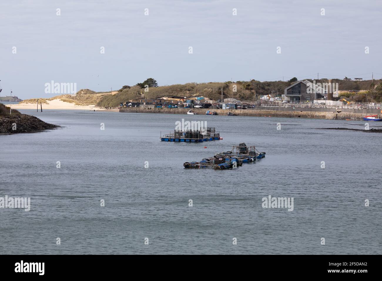 A view across the Estuary in Hayle, Cornwall, UK Stock Photo - Alamy