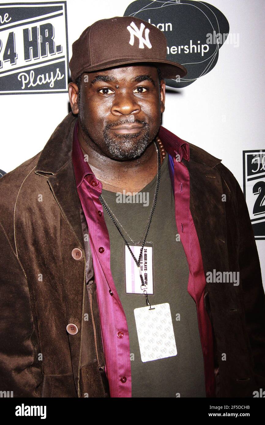 **FILE PHOTO** muMs da Schemer aka Craig Grant Has Passed Away. NEW YORK, NY - NOVEMBER 15 ...