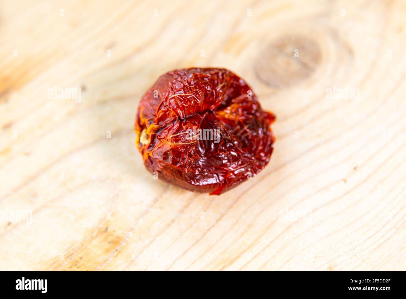Trinidad scorpion chilli Stock Photo - Alamy
