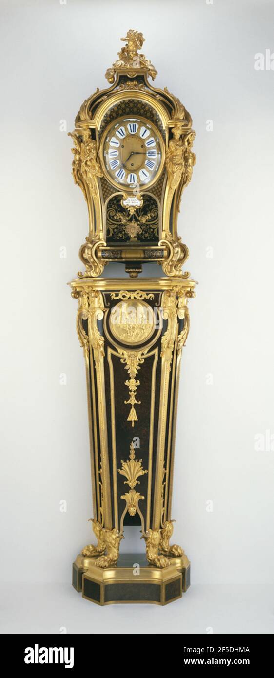 Freestanding clock tower hi-res stock photography and images - Alamy