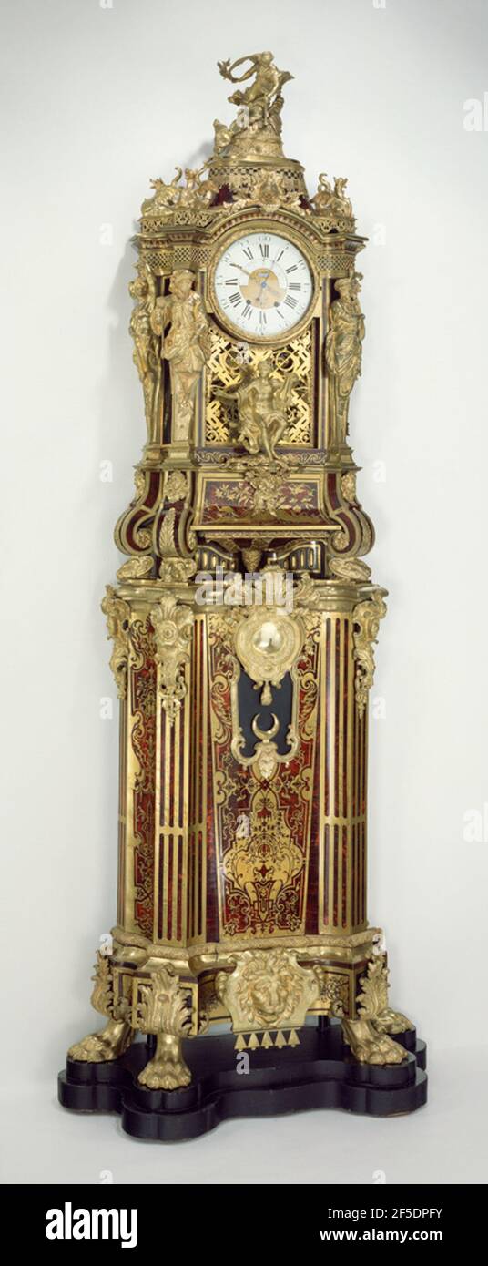 Musical clock hi-res stock photography and images - Alamy