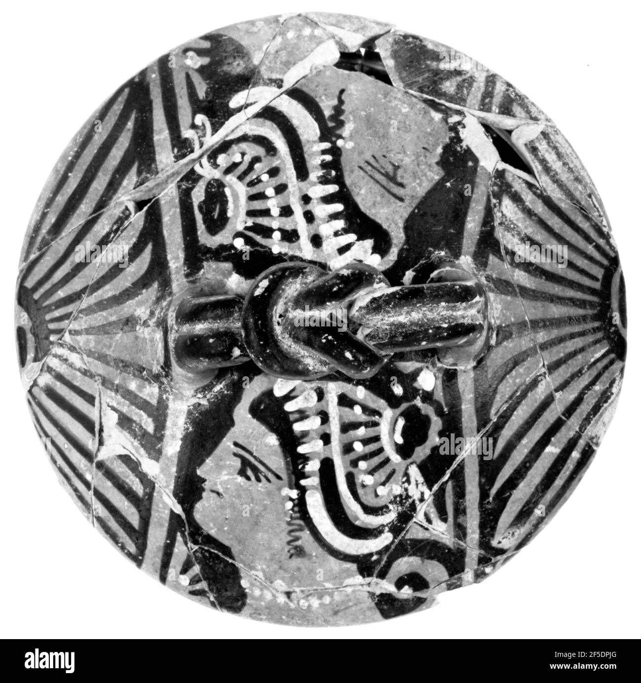 Apulian Red-Figure Lekanis. Attributed to a Follower of the Stoke-on ...