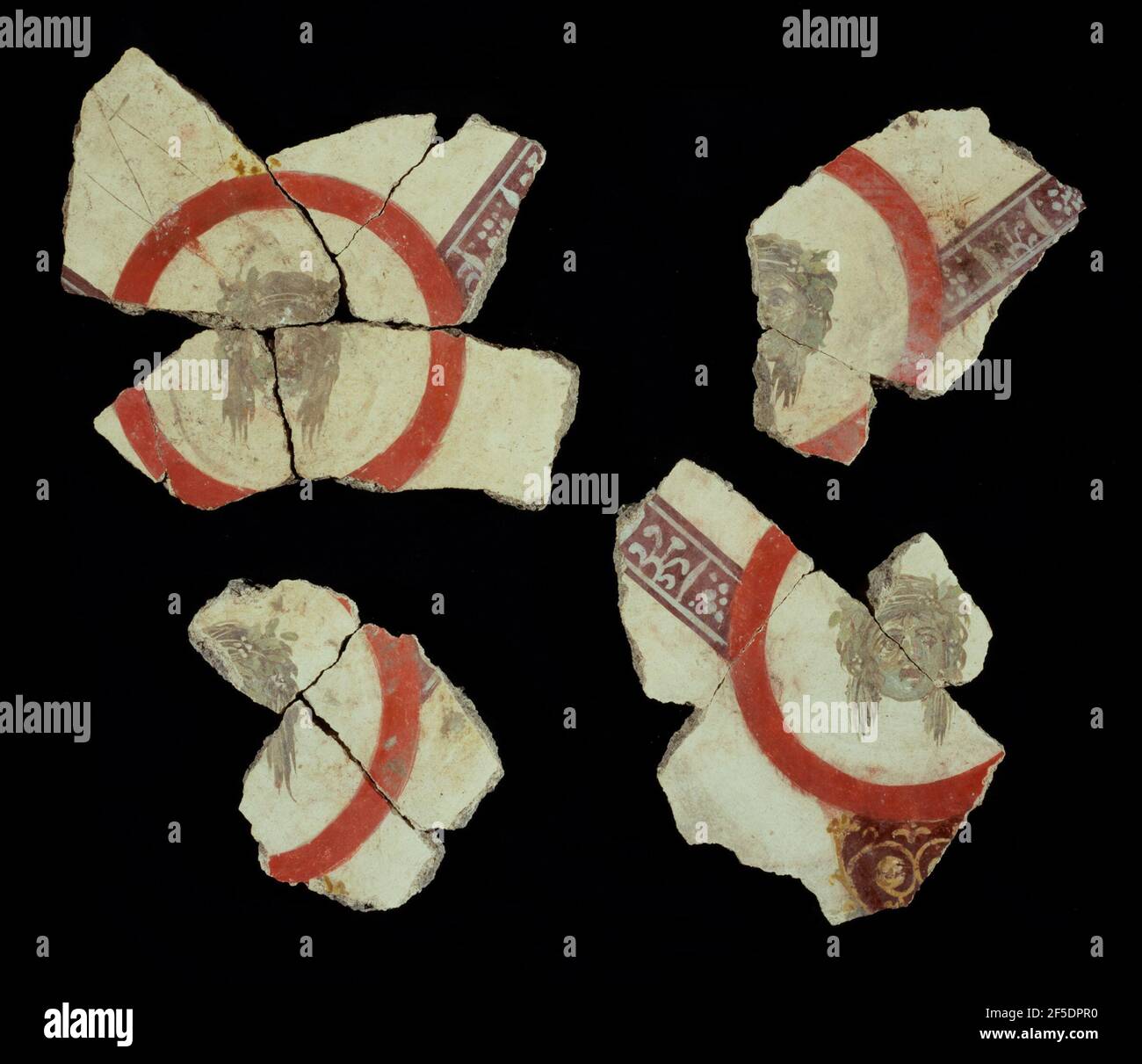 Ancient roman fragment wall hi-res stock photography and images - Alamy