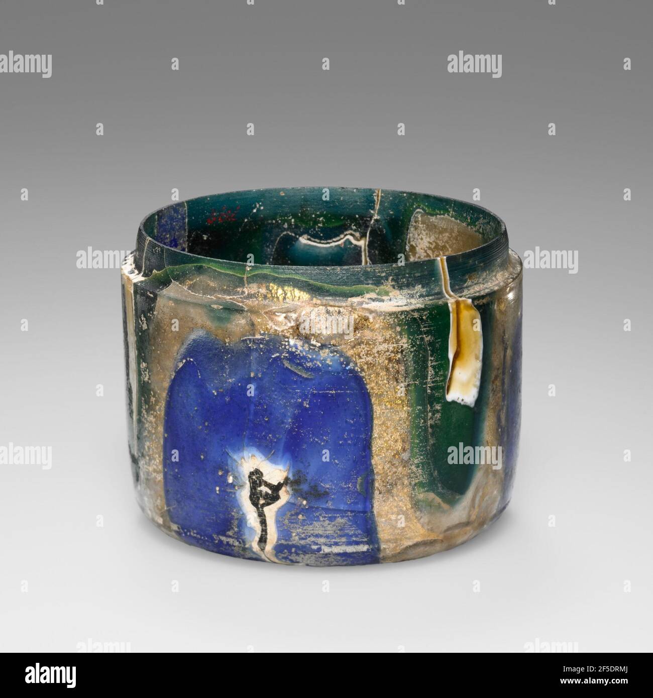Missing lid hi-res stock photography and images - Alamy