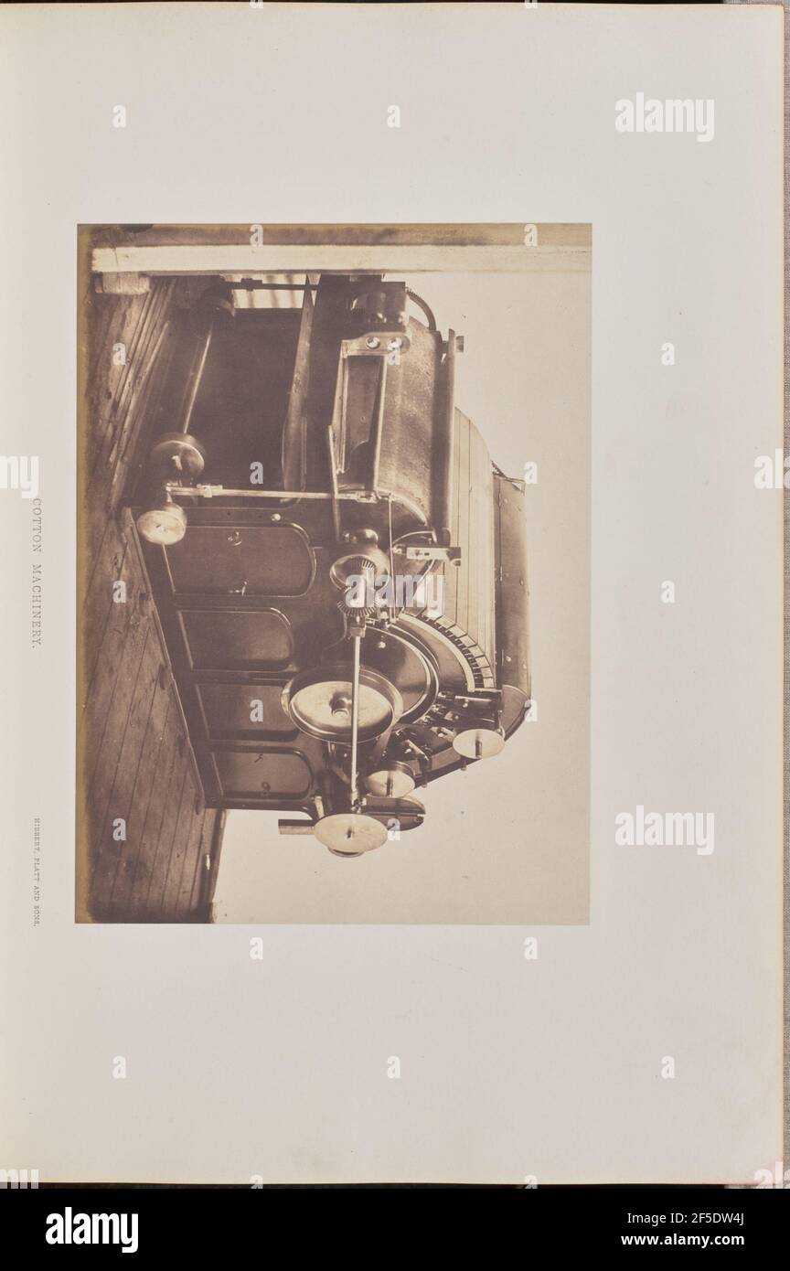 Mechanical cotton spinning weaving hi-res stock photography and images ...