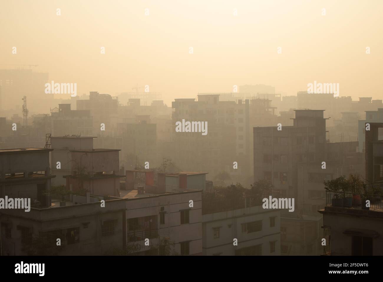 Morning view of polluted city Stock Photo - Alamy