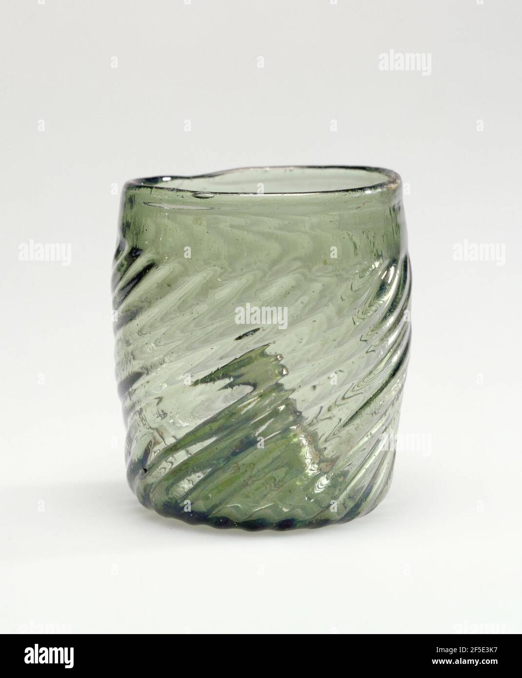 Vintage beaker hi-res stock photography and images - Alamy