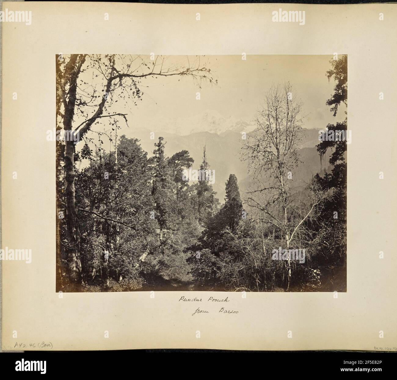 20 feet tall hi-res stock photography and images - Alamy