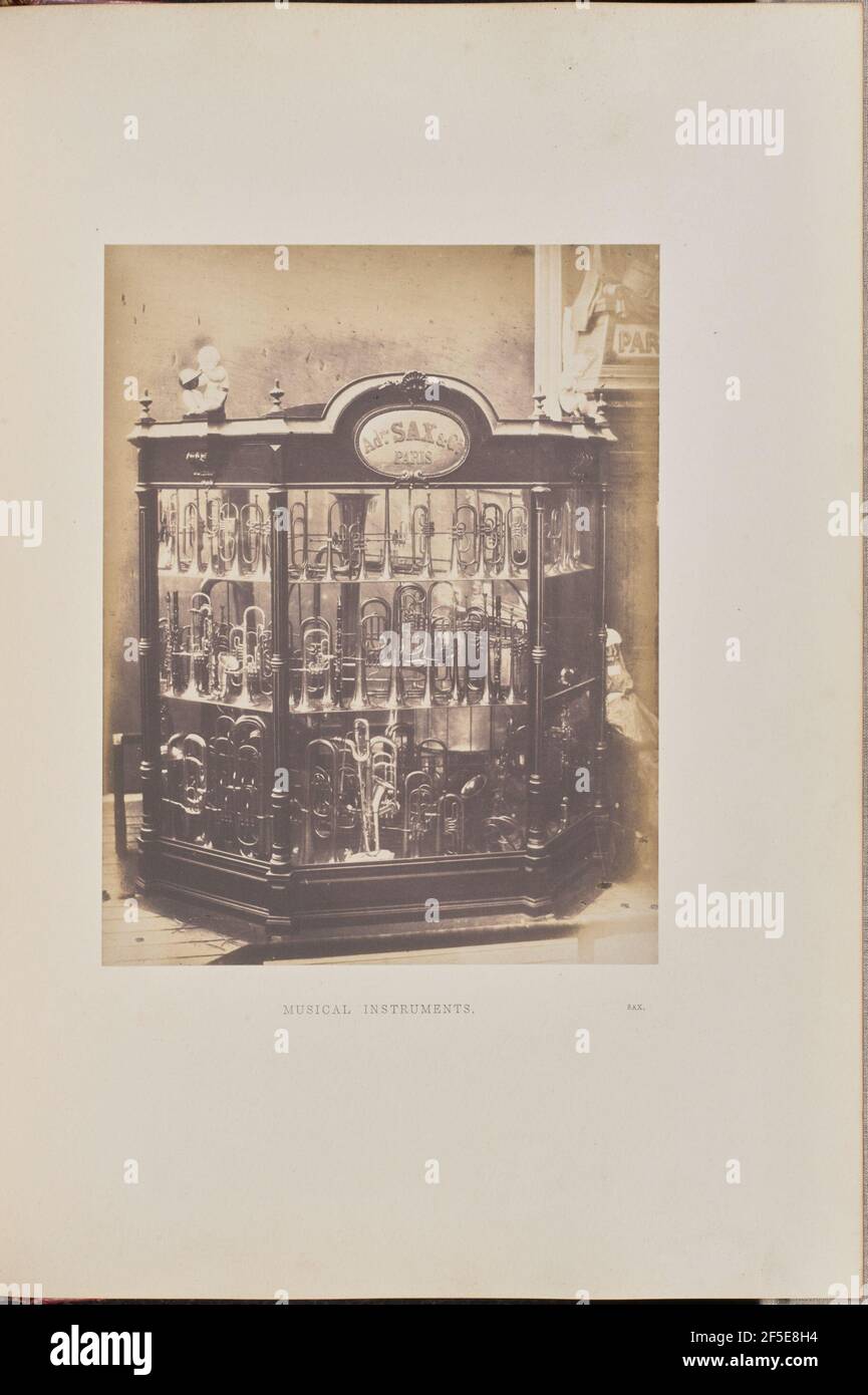 Brass woodwind string instruments hi-res stock photography and images ...