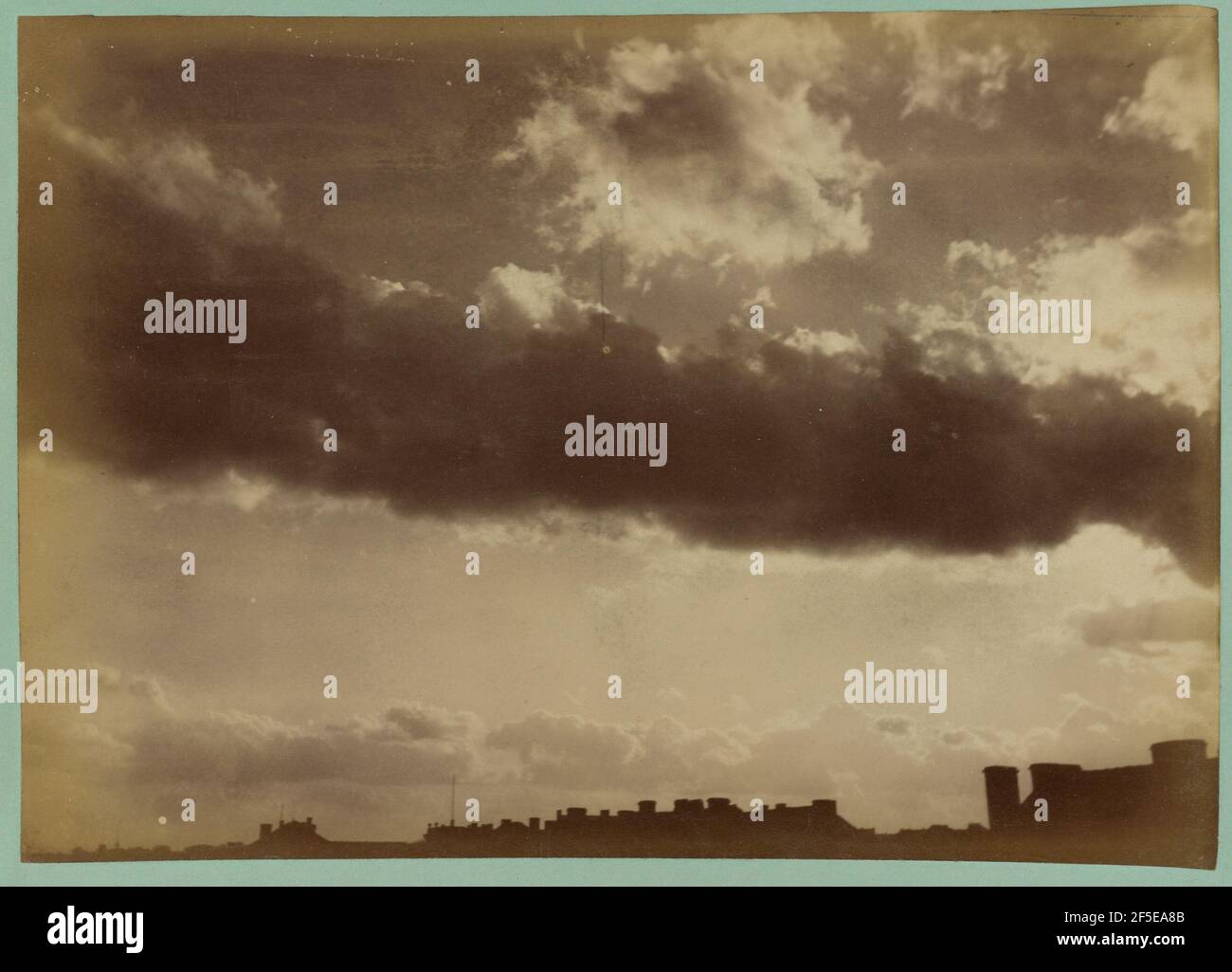 Cloud study hi-res stock photography and images - Alamy