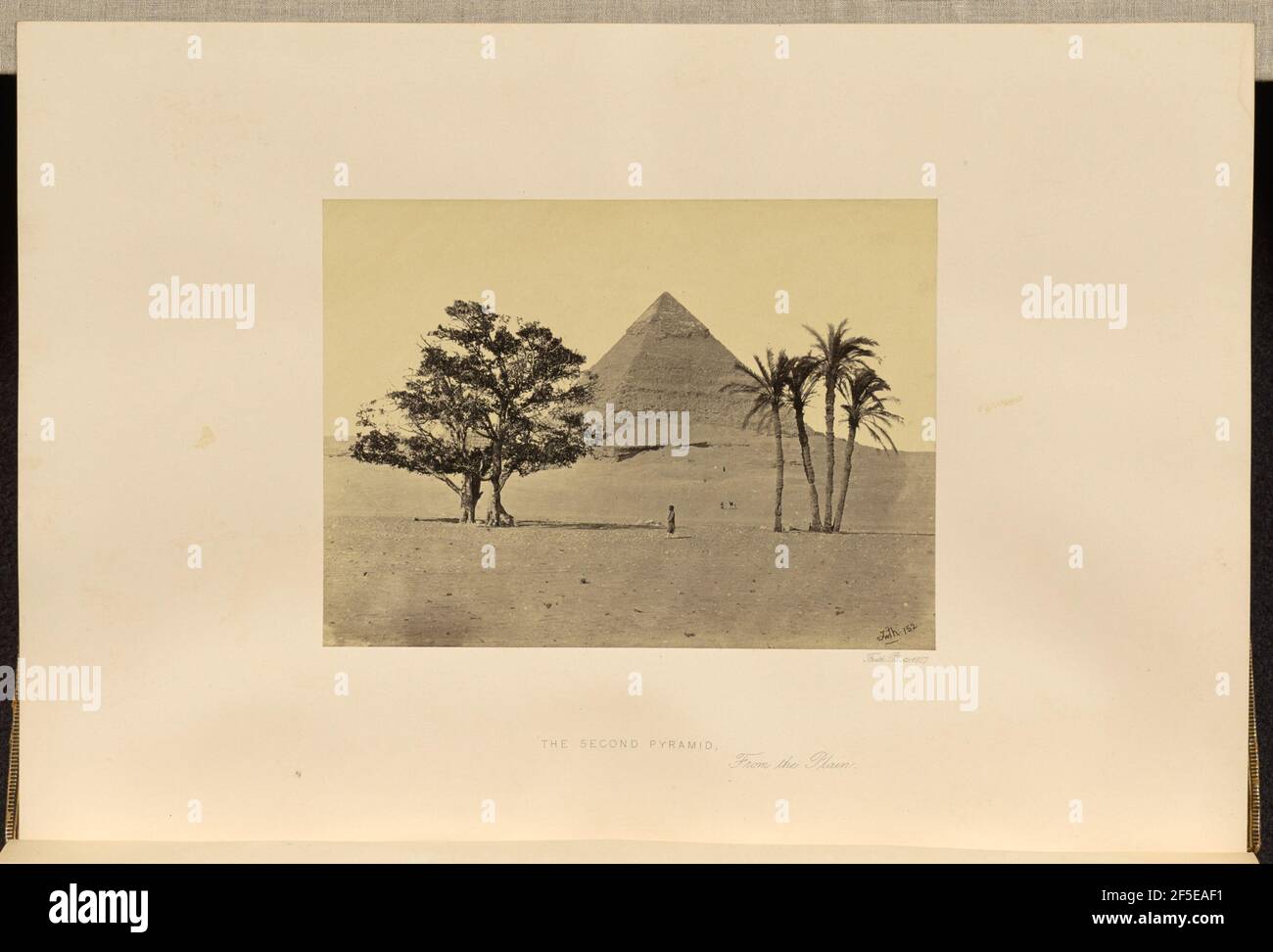 Second pyramid hi-res stock photography and images - Alamy