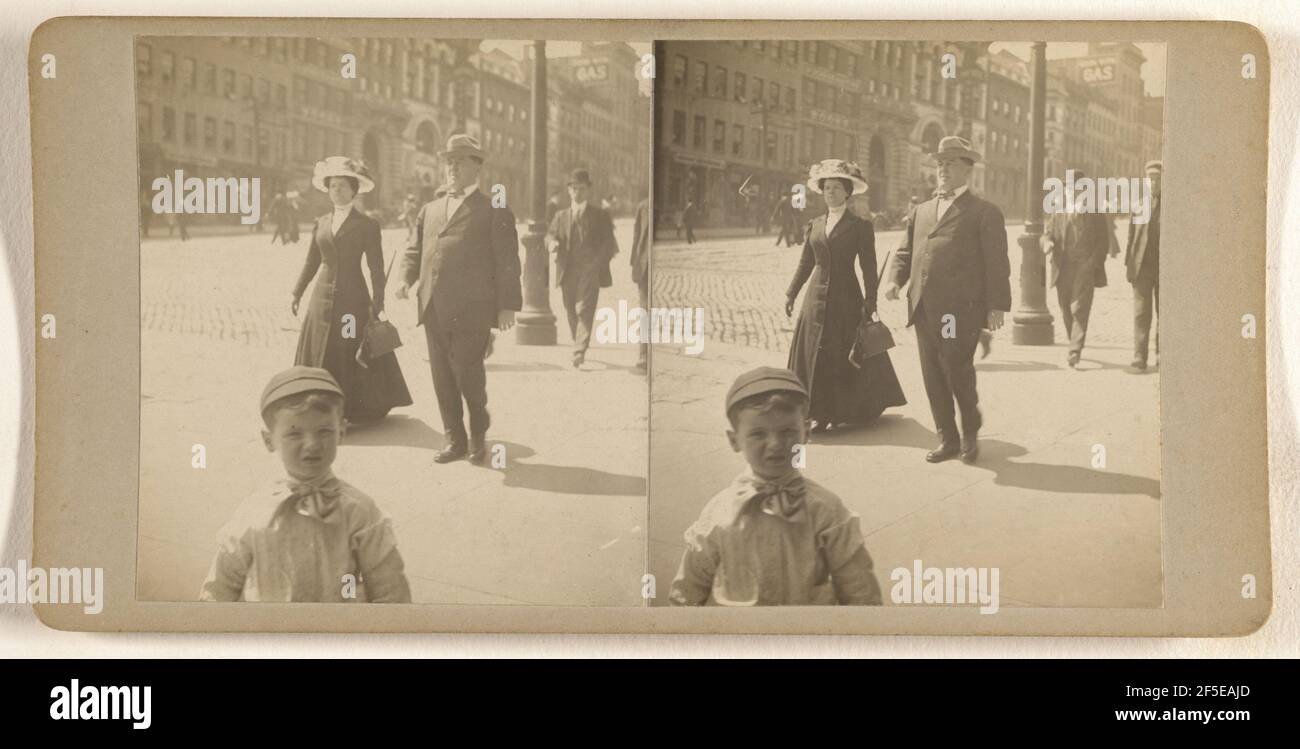 Early 1900s street scene hi-res stock photography and images - Alamy