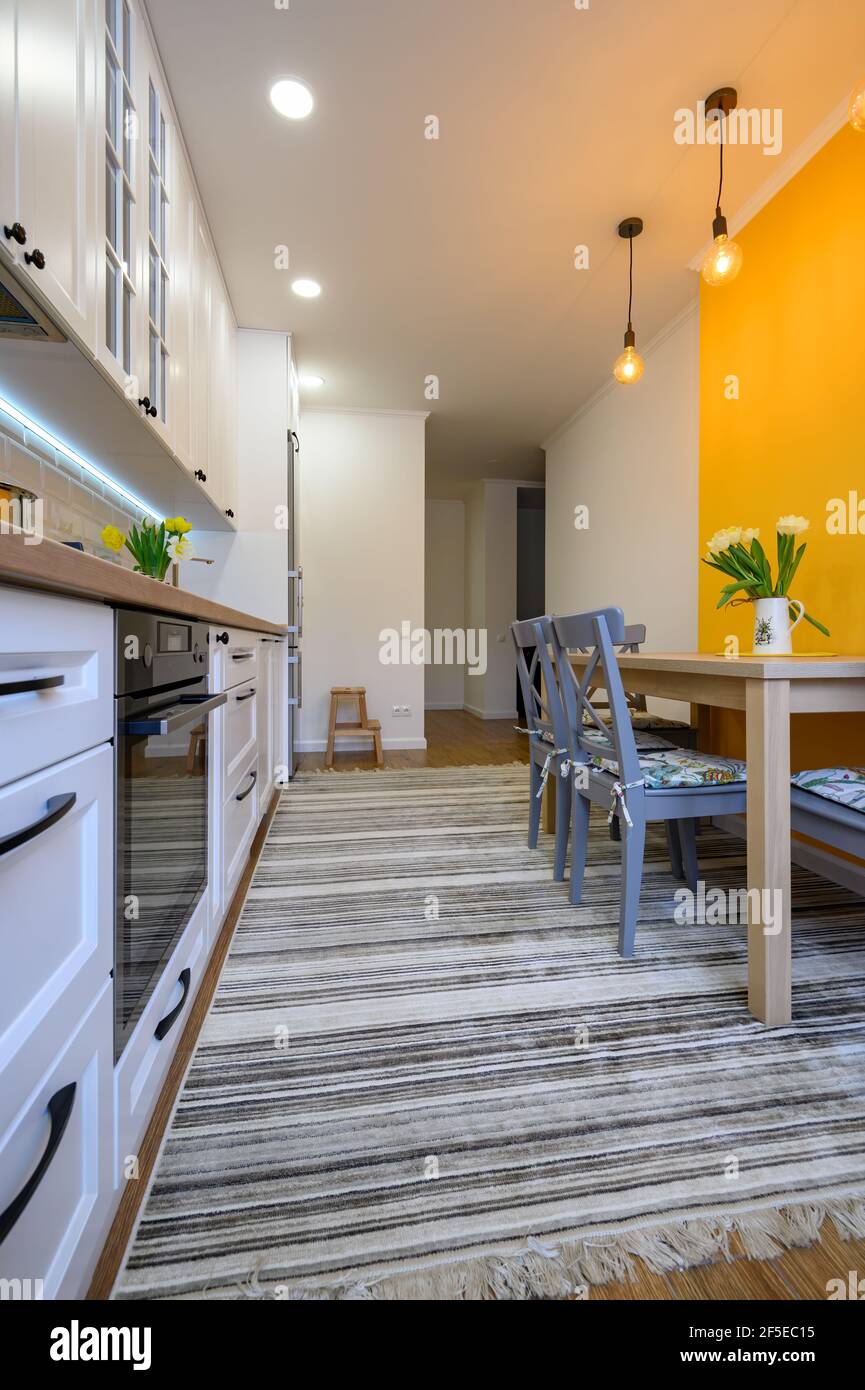 Wealth comfort interior design hi-res stock photography and images - Alamy