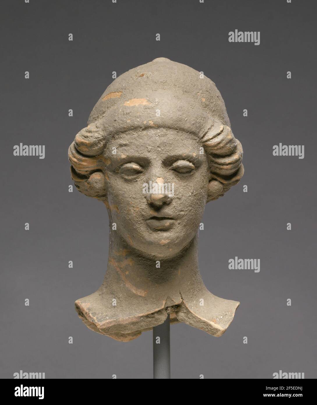 Ancient roman bust woman hi-res stock photography and images - Alamy