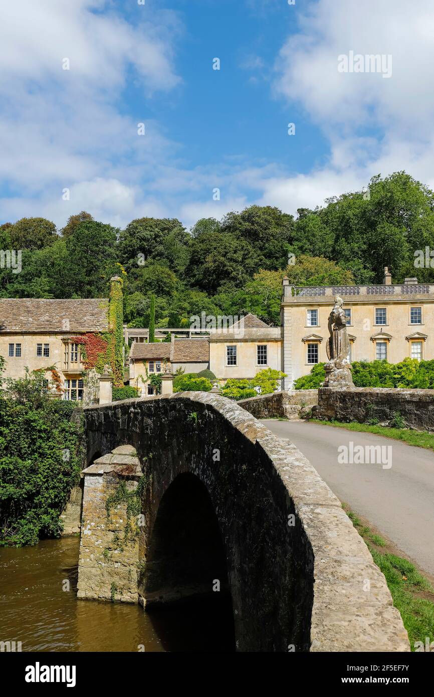 Iford bridge hi-res stock photography and images - Alamy