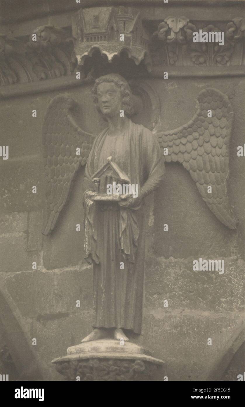 Angel choir hi-res stock photography and images - Alamy