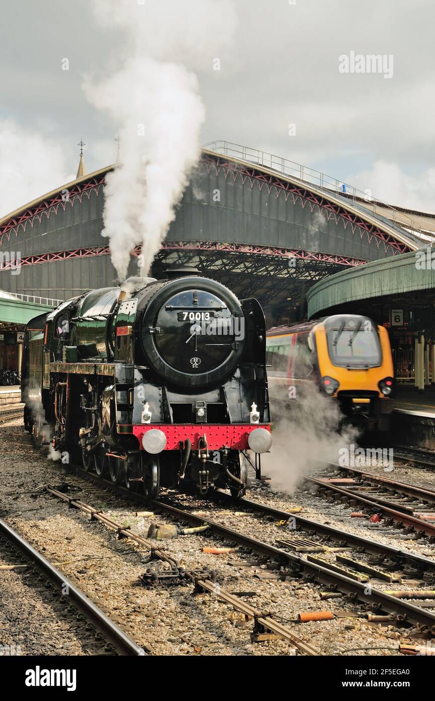 Oliver cromwell 70013 steam locomotive hi-res stock photography and ...