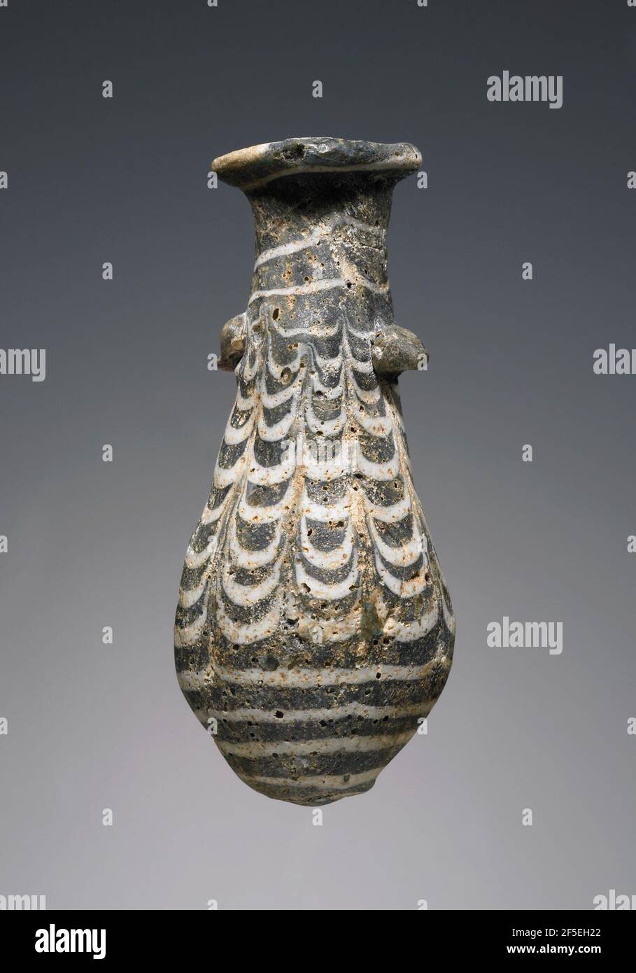 Alabastron hi-res stock photography and images - Alamy