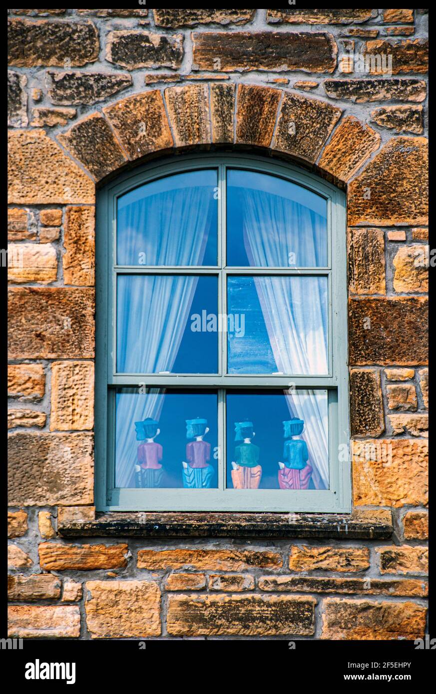 Single window hi-res stock photography and images - Alamy