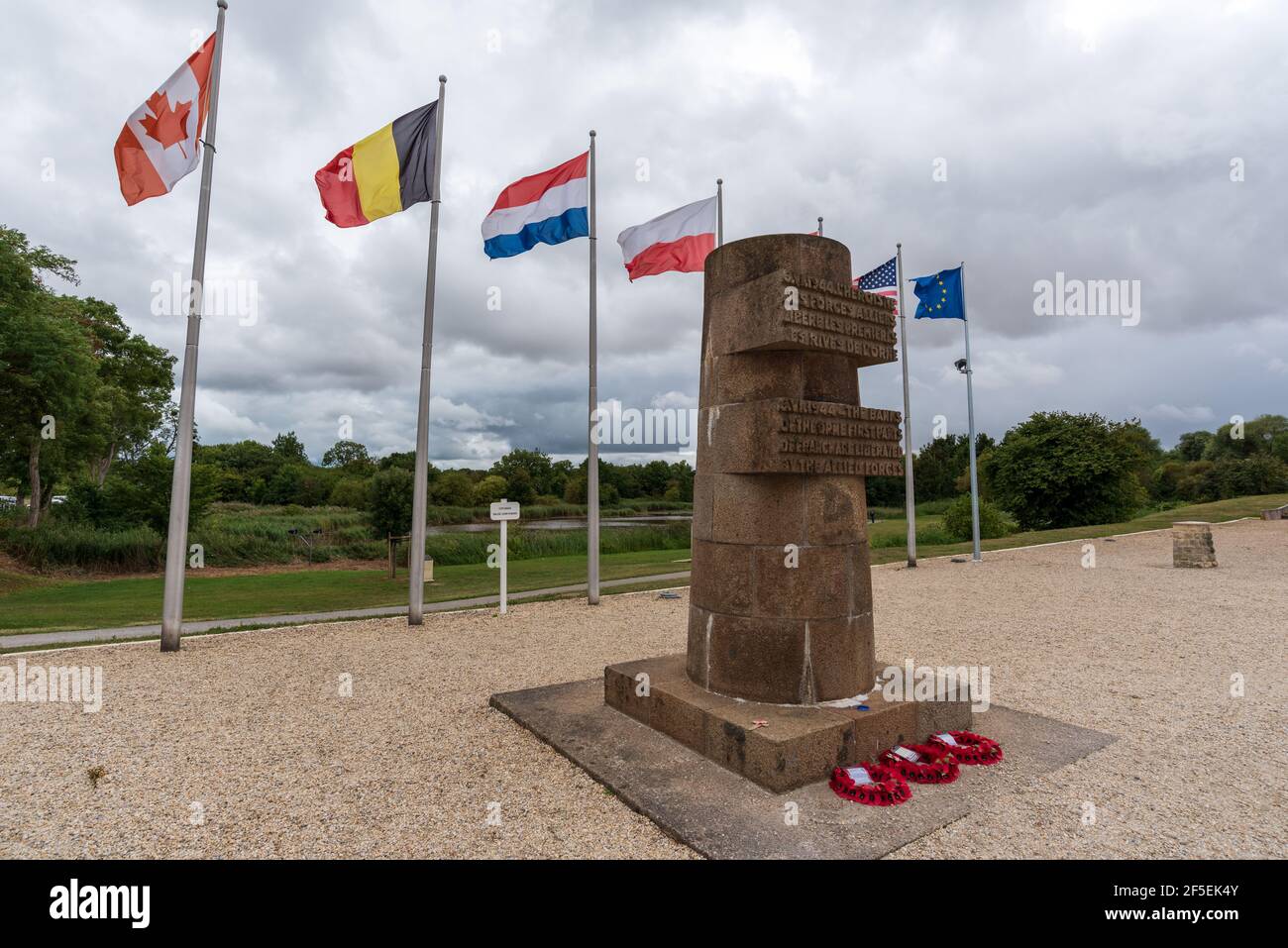 A memorial to the fallen at Pegasus Bridge, Caen Stock Photo - Alamy