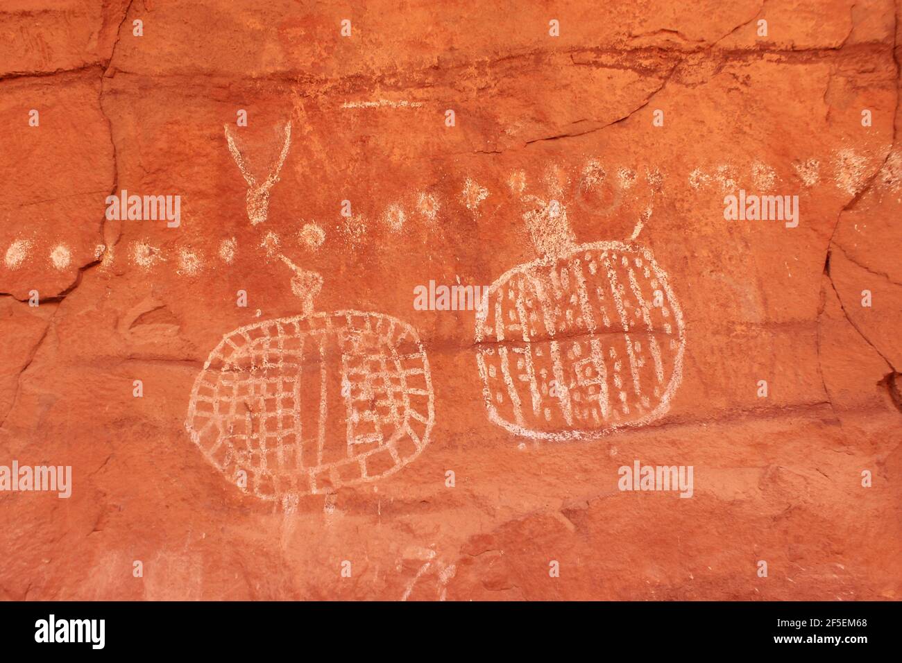 Ancient pictographs on a canyon wall Stock Photo - Alamy