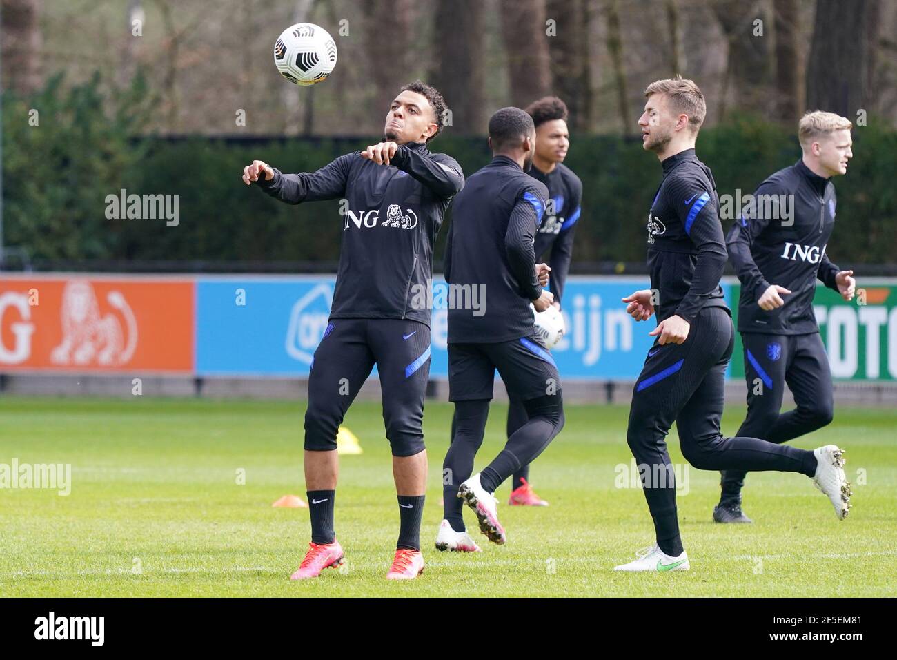 ZEIST, NETHERLANDS - MARCH 26: Donyell Malen of Holland during the ...