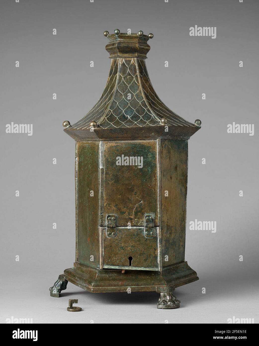 Ceremonial box hi-res stock photography and images - Alamy