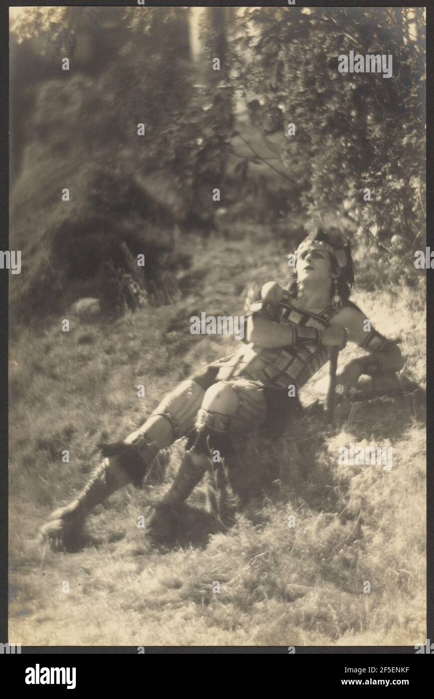 Fallen Gladiator. Louis Fleckenstein (American, 1866 - 1943 Stock Photo ...